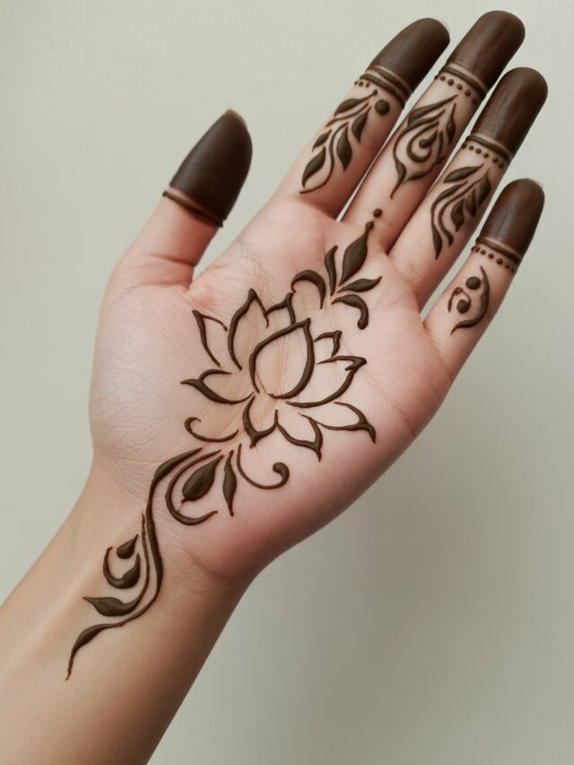 41 Free lotus mehndi design