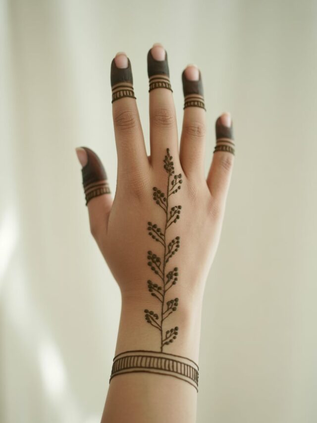 Best Easy Simple Finger Mehndi Design